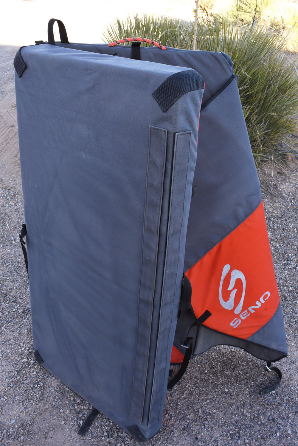 The 4X4 Pro Crash Pad - Send Climbing